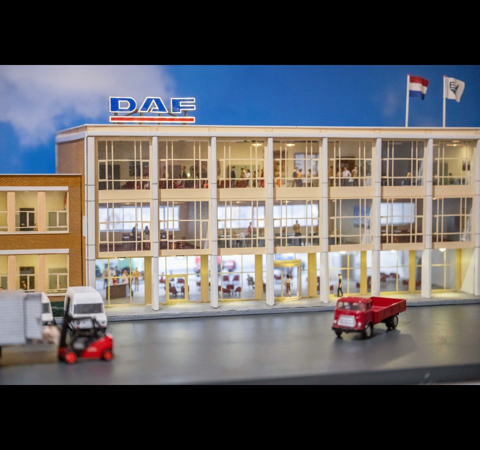 Model of iconic DAF building showcased at DAF Museum
